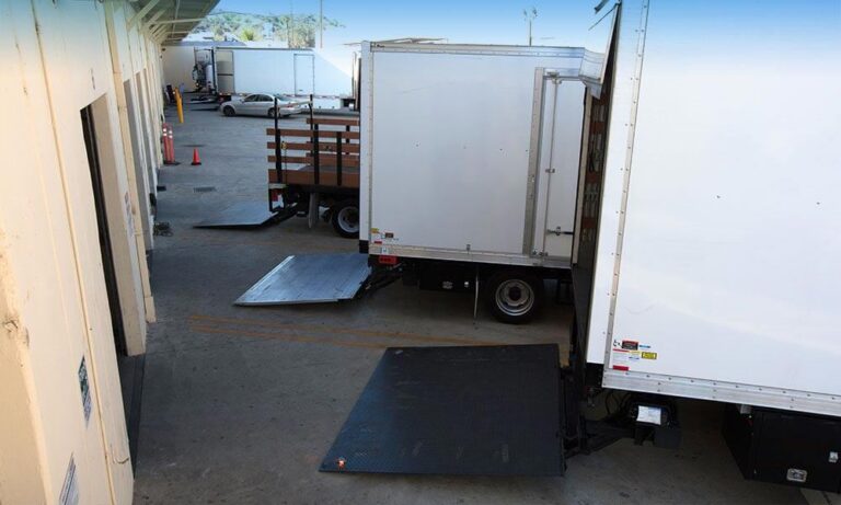 Liftgate-equipped truck rentals and lease options | Suppose U Drive